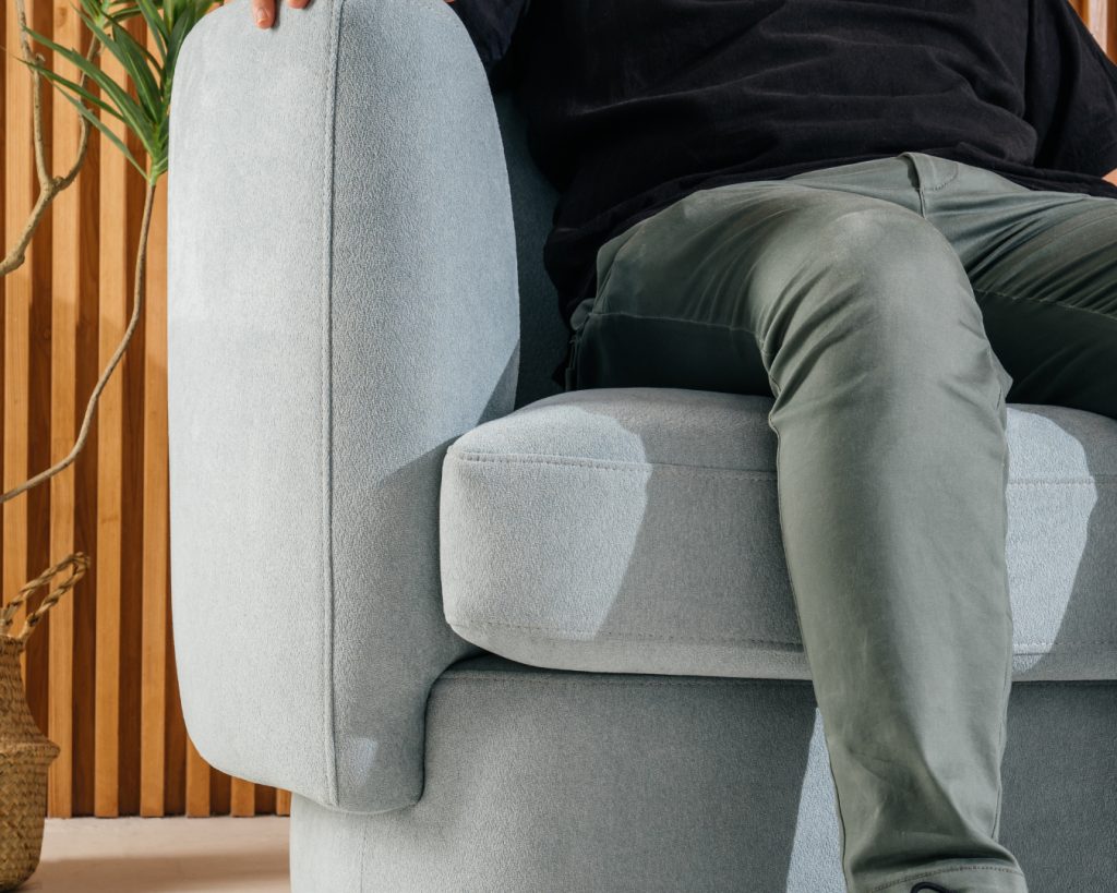 Penelope 3-seater Sofa | Heesz